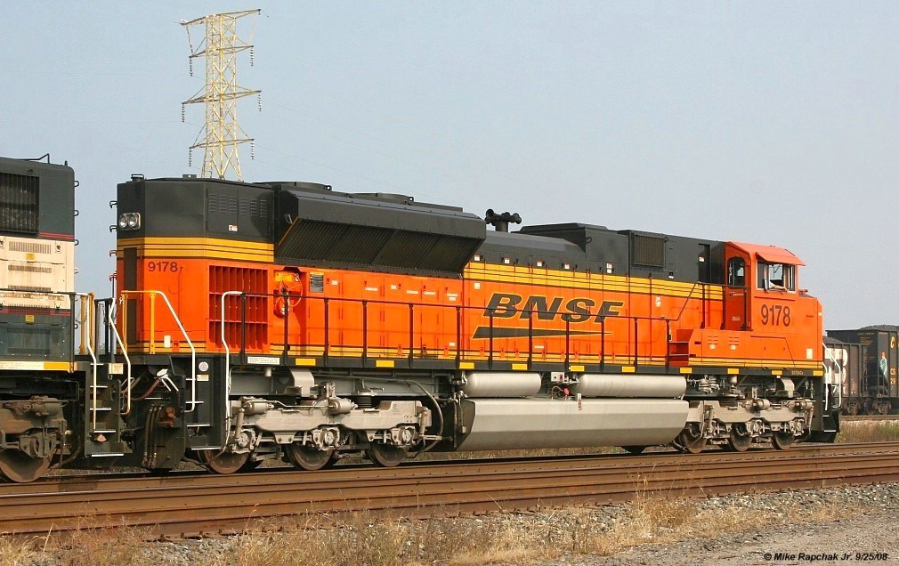 BNSF SD70ACe #9178